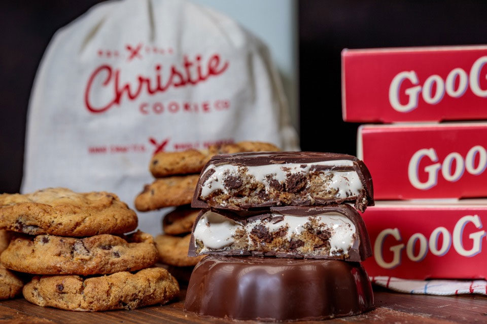 Friday Freebies-Free Cookie from Christie Cookies